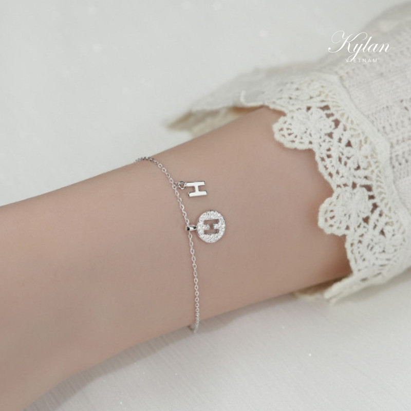 KSJ Lắc Tay Bạc Nữ Kylan Silver Letter H & Frosting Medal Bracelet Mặt ...
